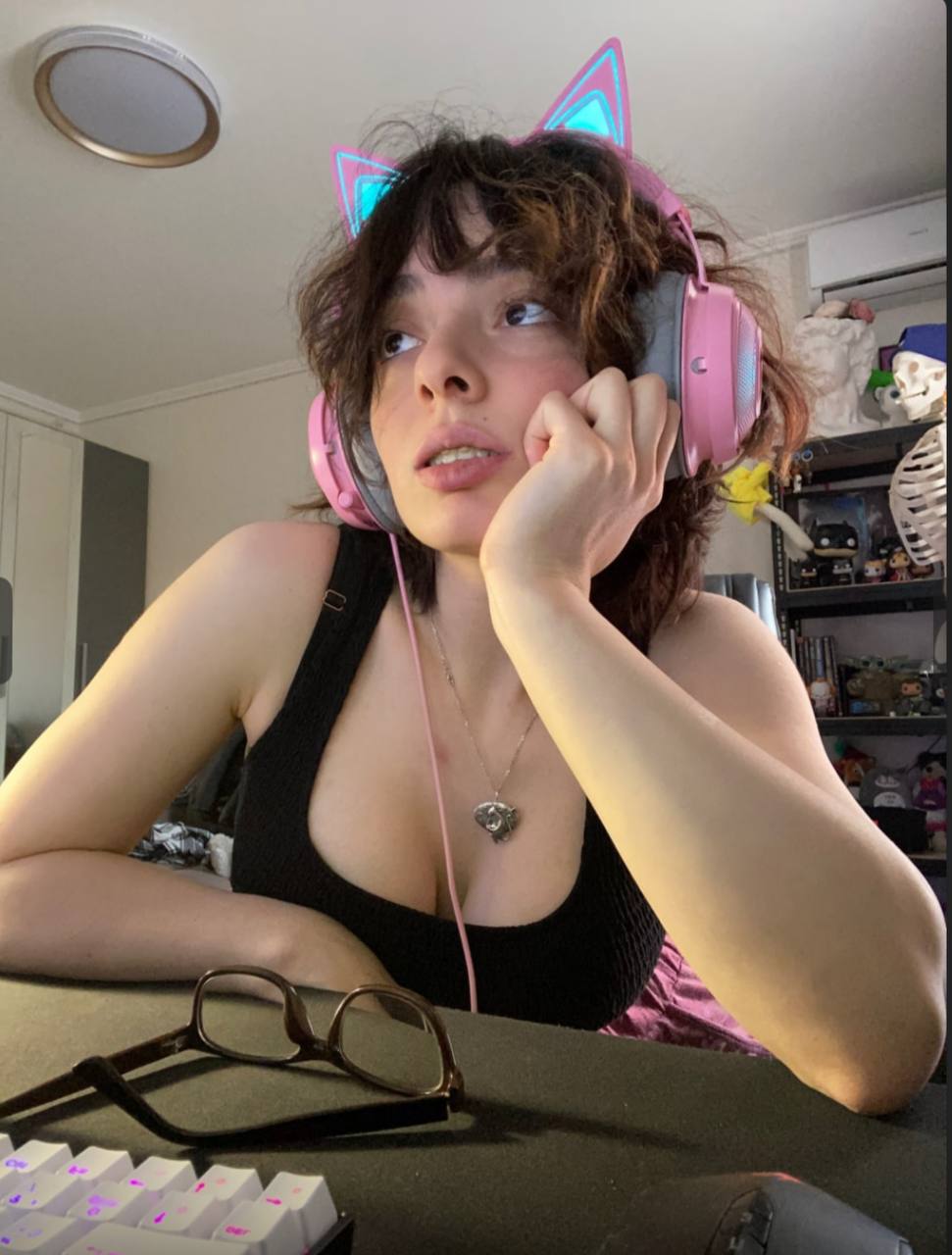 Слив Korya MC – откровенные и голые фото